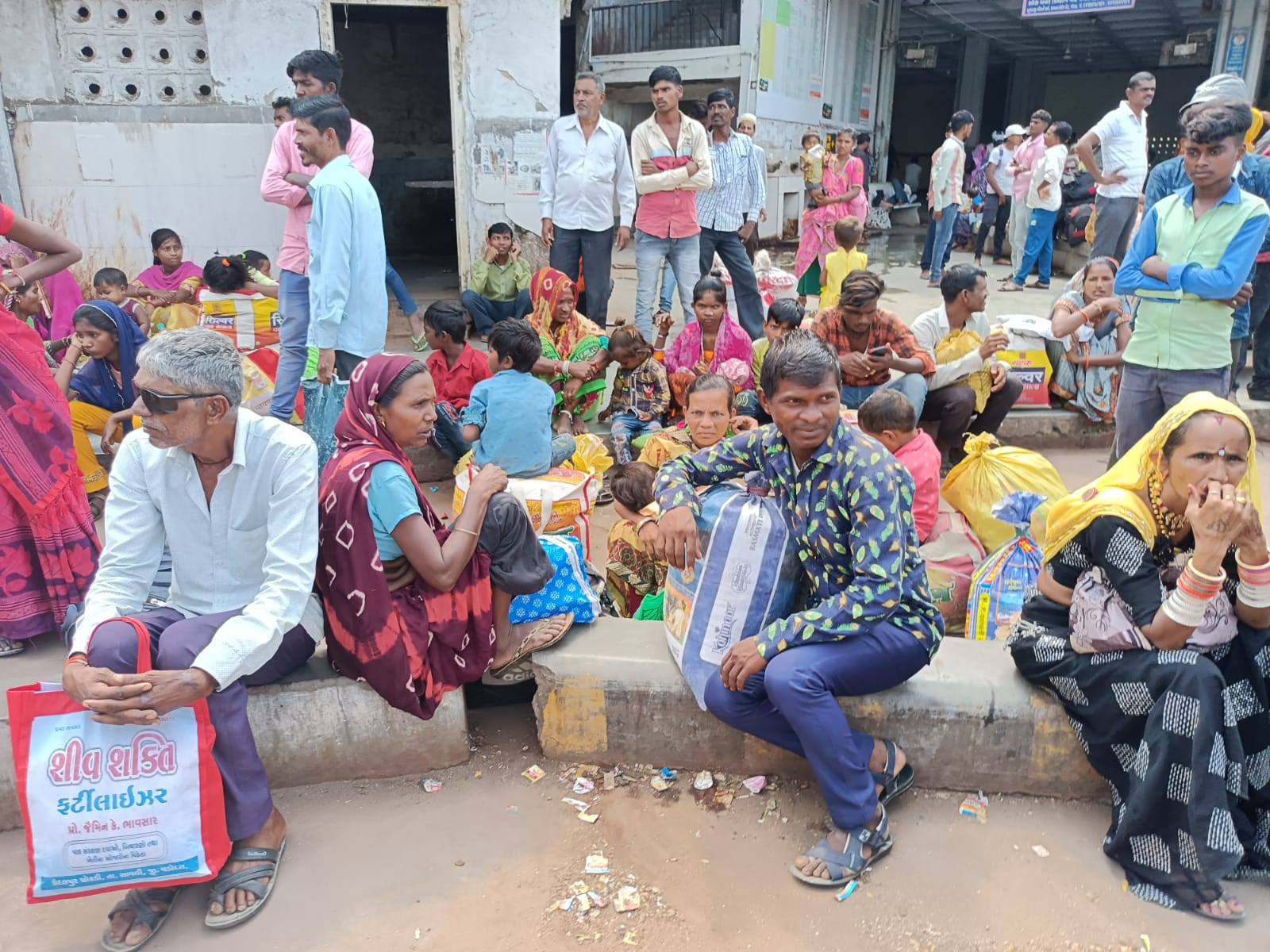Bus Allotted Passengers Stuck at Modi's Event in Godhra; Time to sit ...