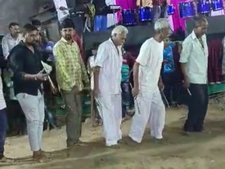 In Becharaji's Delwada, young people and old people also danced to the ...