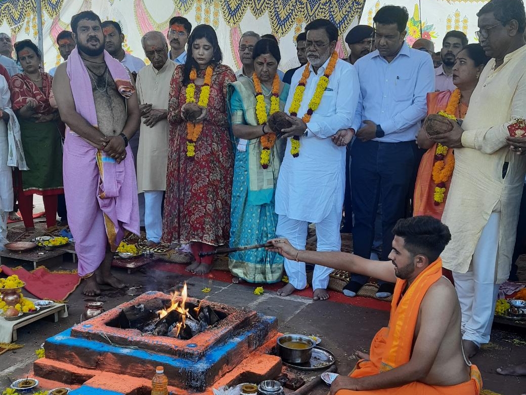 Hosted by the family of the temple trustee and the district collector ...