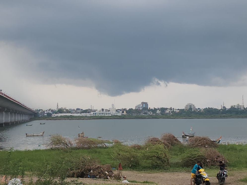 Bharuch district received universal rainfall, 2 inches in Ankleshwar ...