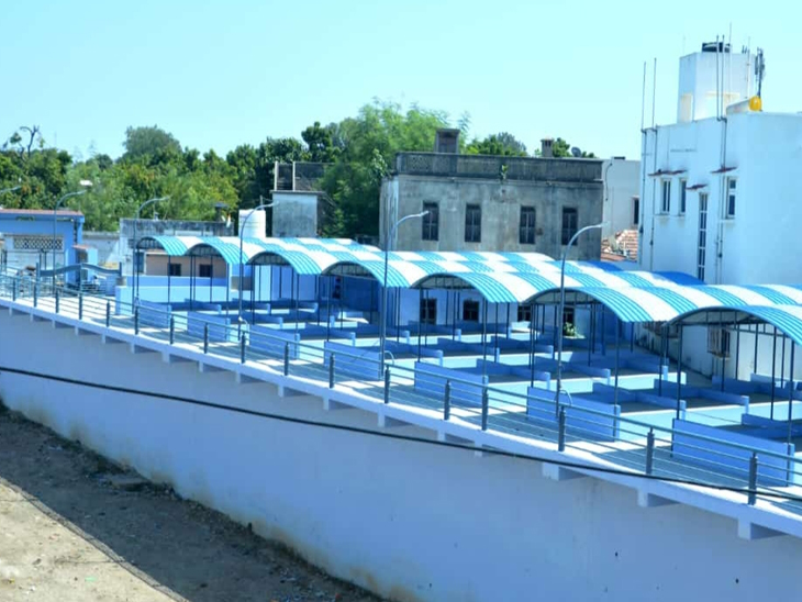 In Madhapar Rs. Sardar Vallabhbhai Patel Vegetable Market was ...