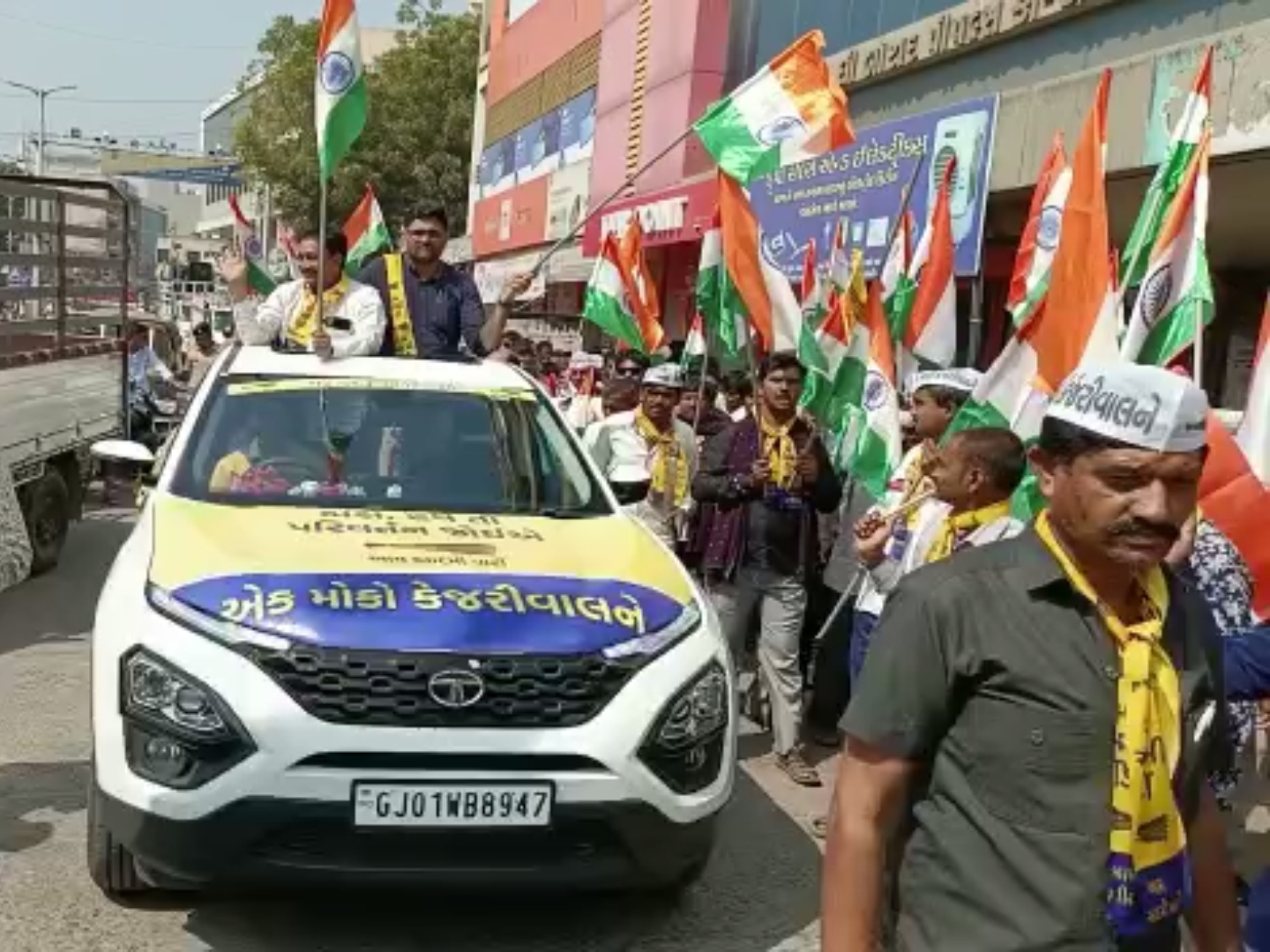 The journey from the city of Botad returned to the highways; A large ...