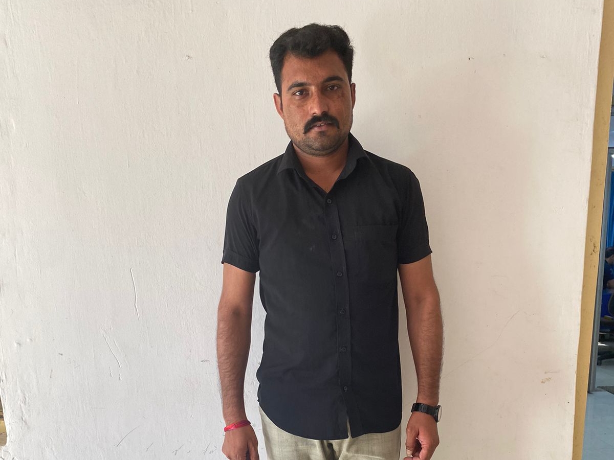 Sojitra police constable caught taking bribe of Rs.15 thousand ...