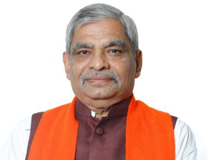 Minister Rajendra Trivedi and Waghodia MLA Madhu Srivastava were cut ...