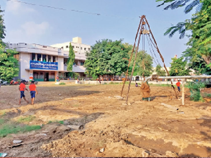 Field Khedan Maidan while doing borewell work in school in Anand city ...