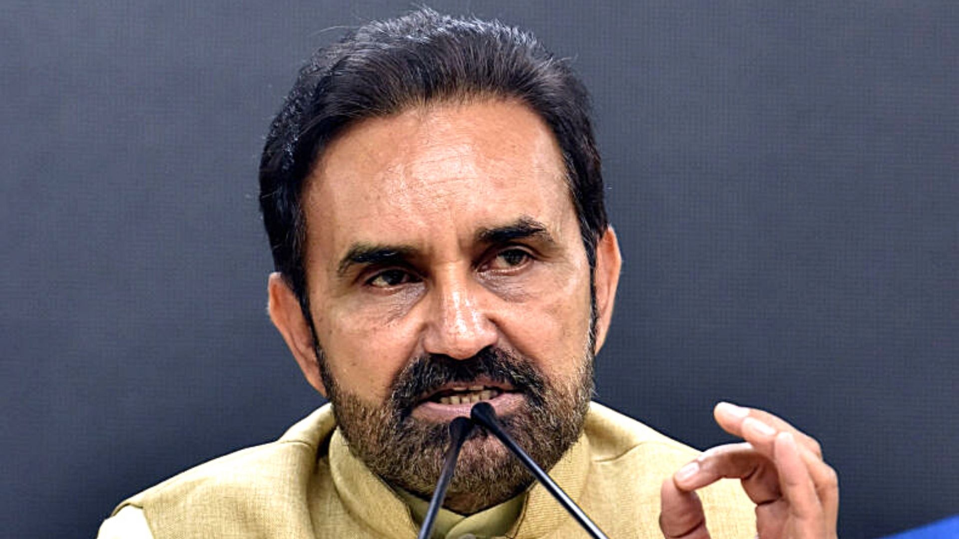 What did the BJP refuse to say to Rupala? From raising hands for votes ...