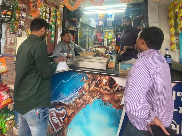 Health department wakes up with elections coming, raids on pan shops ...