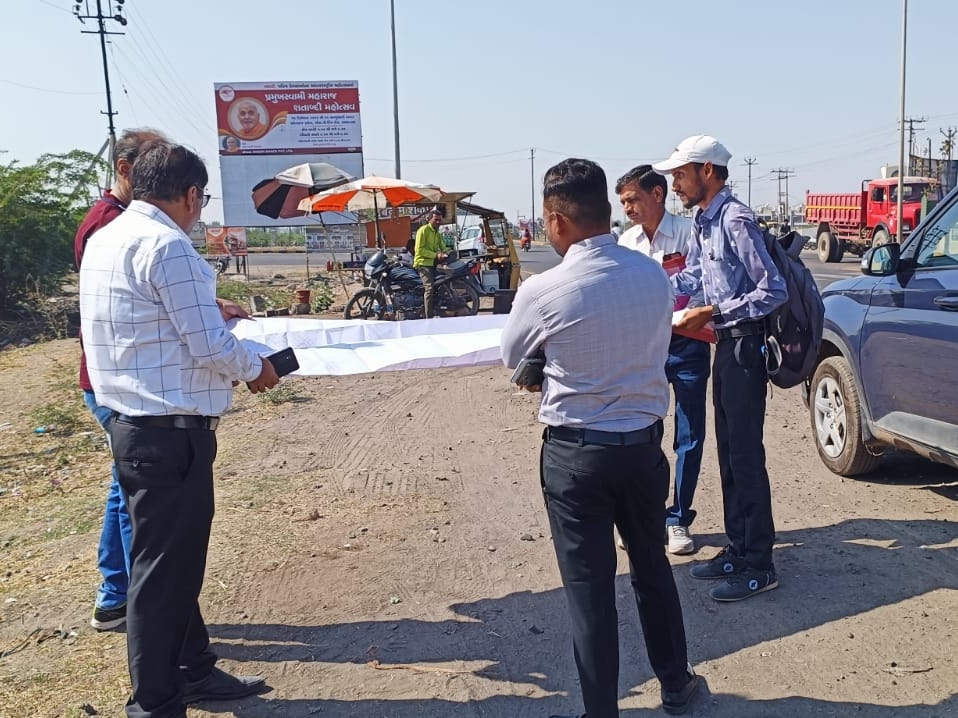 Commissioner of Jamnagar Municipal Corporation visited the site for STP ...