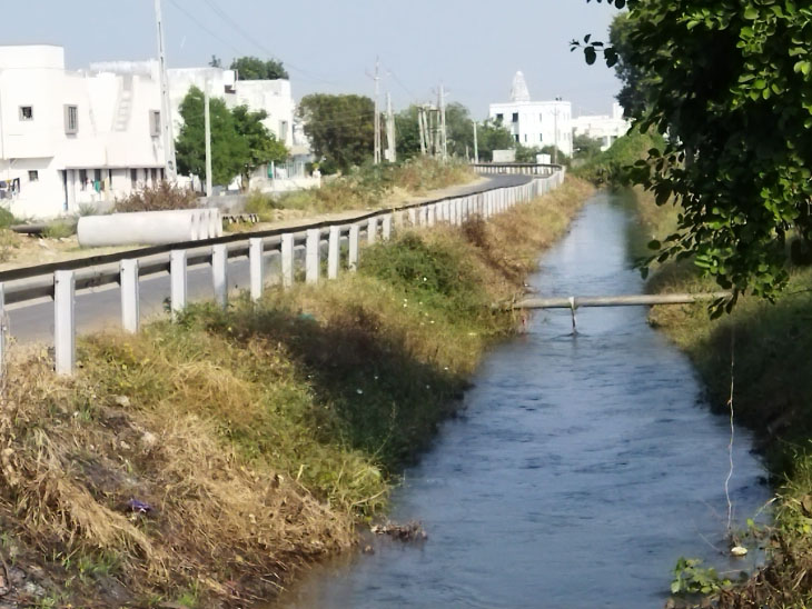 10 cusecs of water released from Mazoom reservoir in Modasa, 100 cusecs ...