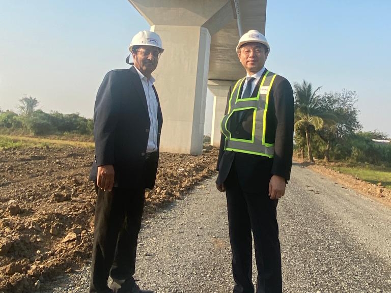 Japanese Ambassador visited Navsari's Bullet Train Project side ...