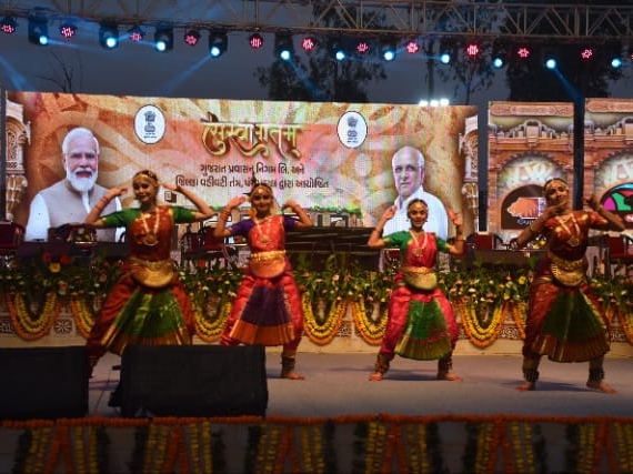 E-inaugurated by Bhupendra Patel; Aditya Gadhvi mesmerized the people ...