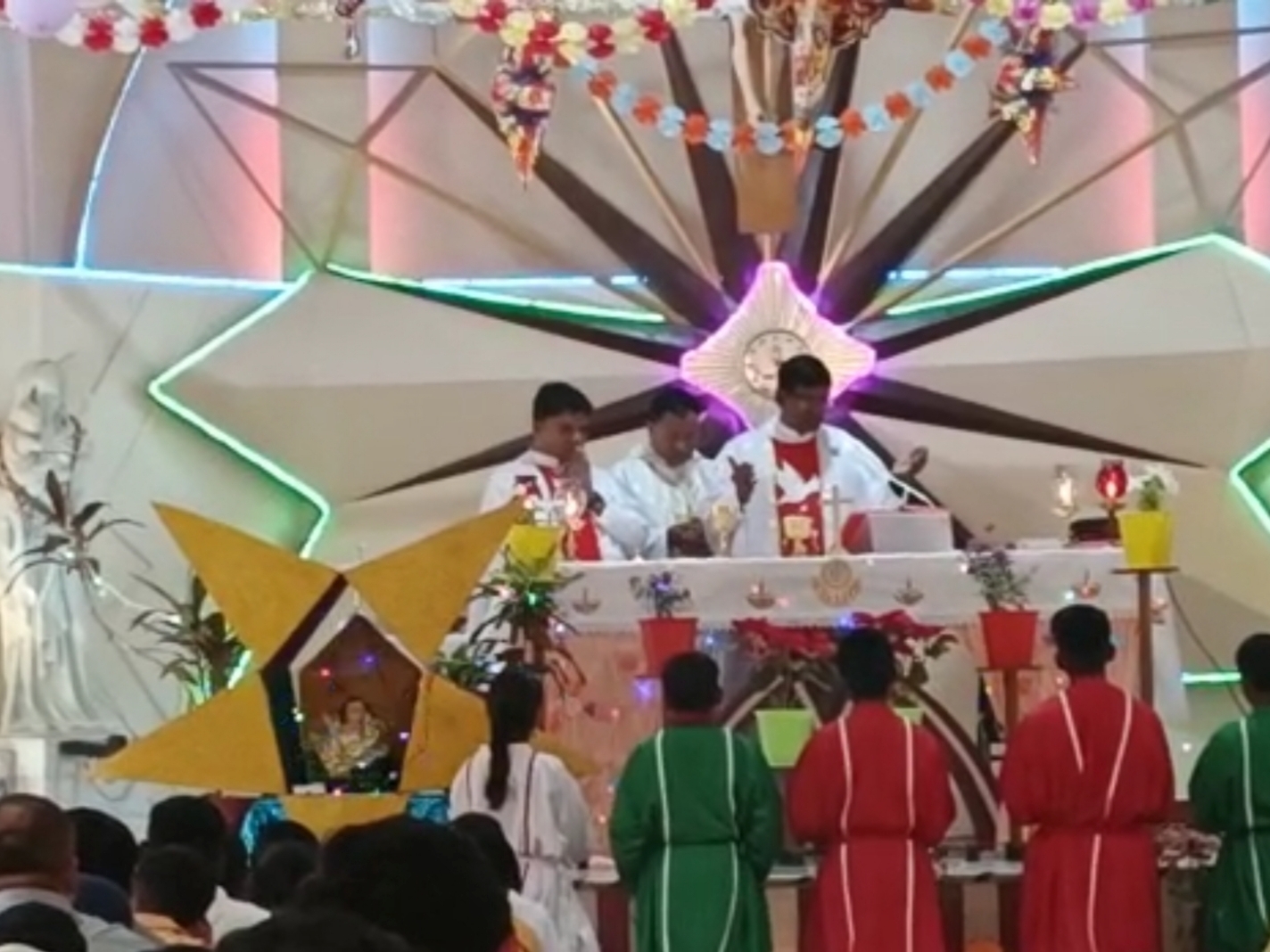 Aravalli's church celebrates Christmas with pomp; A Christmas Mass was ...