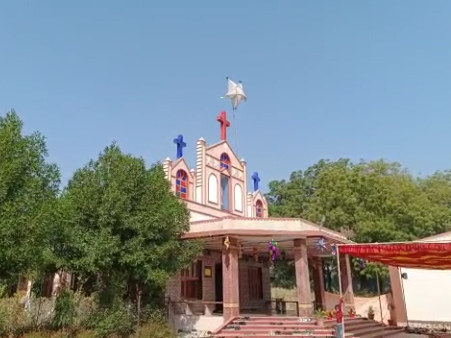 Aravalli's church celebrates Christmas with pomp; A Christmas Mass was ...