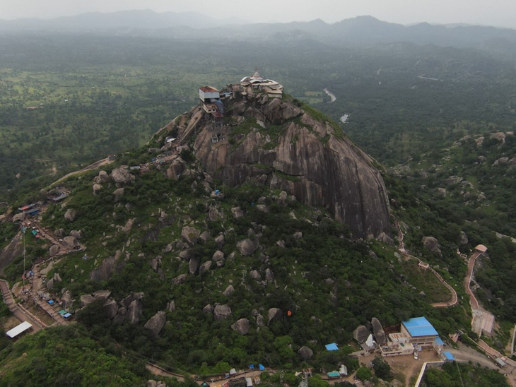 Climbing Ambaji Gabbar will now become easier, new steps will be ...