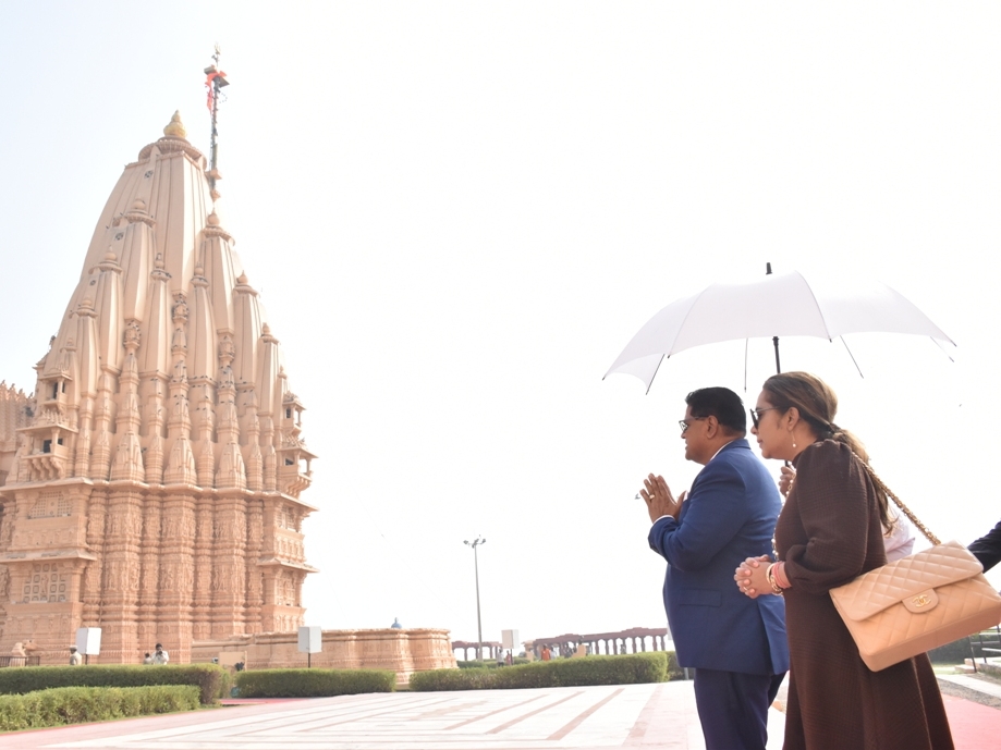 felt blessed by offering puja; The foreign President performed ...