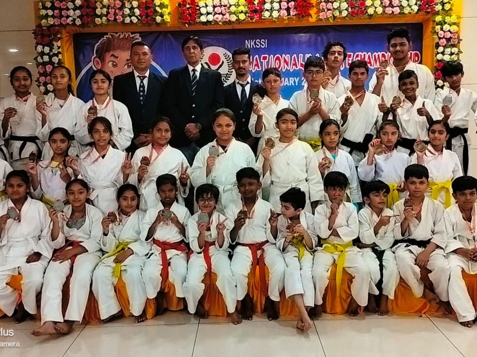Porbandar students dominate, Extreme Martial Arts and Fitness Academy ...