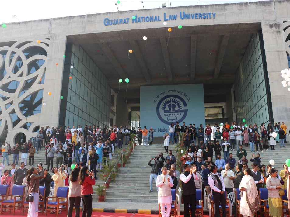 Supreme Court Justice Unfurls National Flag at GNLU on Republic Day ...