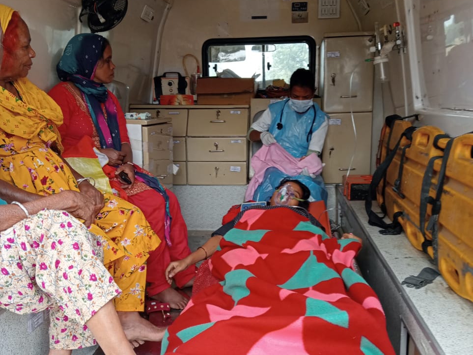 After taking the pregnant woman from Sagbara, she was in labor and ...