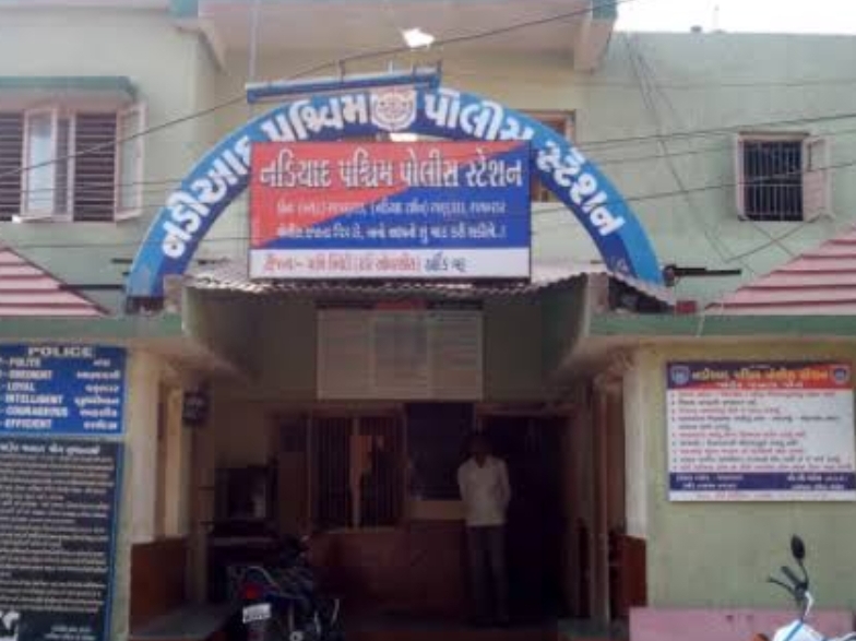 Complaint that people from Dholka are trying to grab land worth crores ...