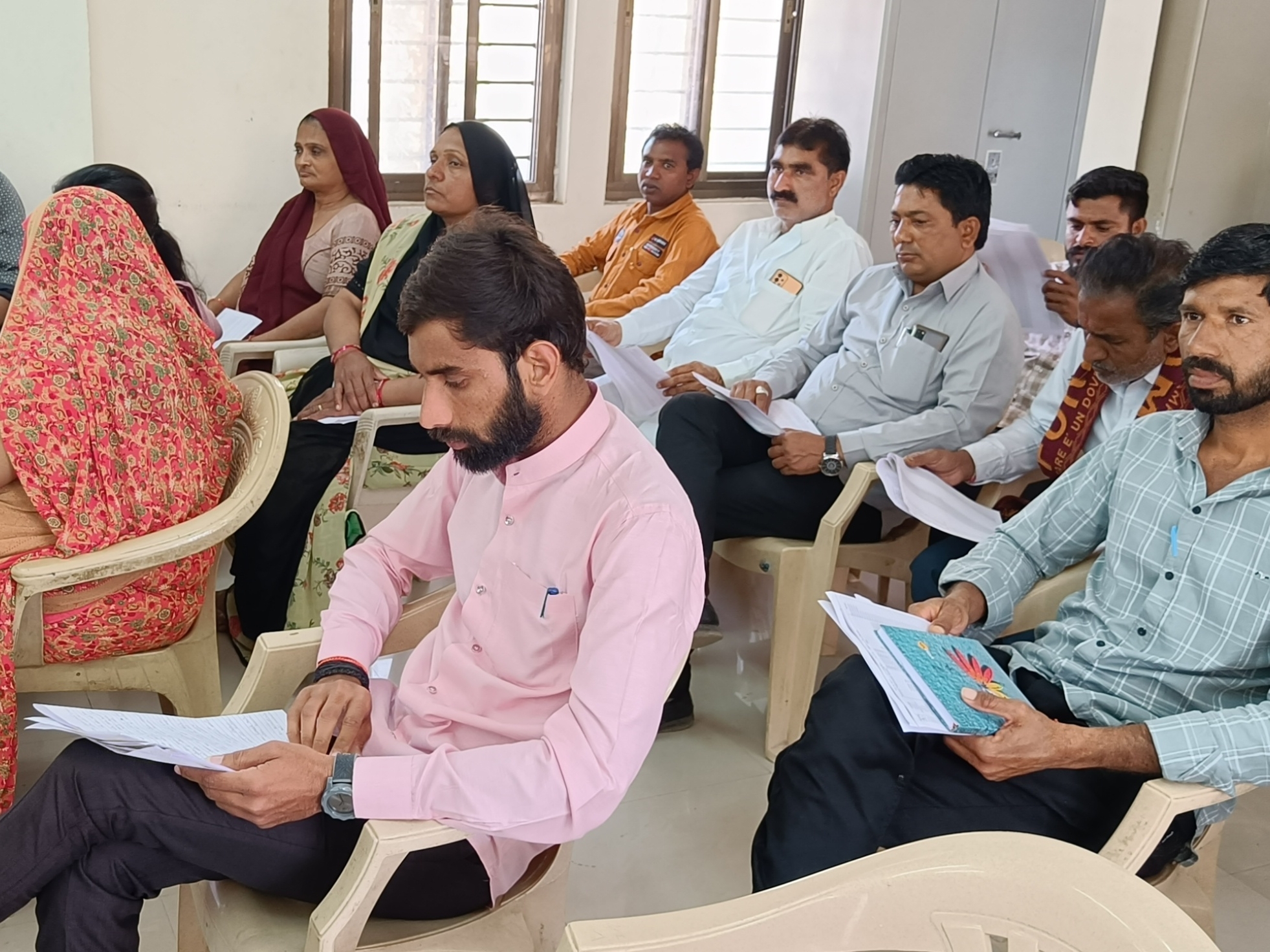 MNREGA's labor budget of Rs 326.55 lakh was approved in Patan Taluka ...