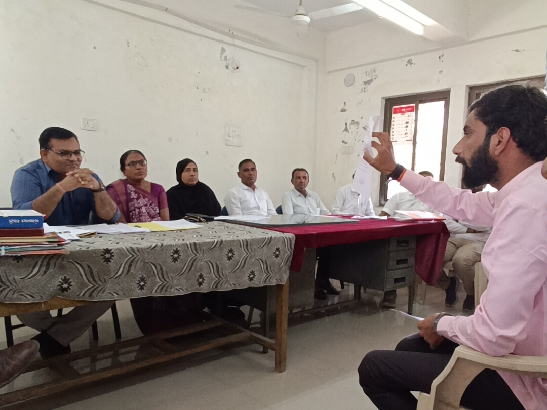 MNREGA's labor budget of Rs 326.55 lakh was approved in Patan Taluka ...