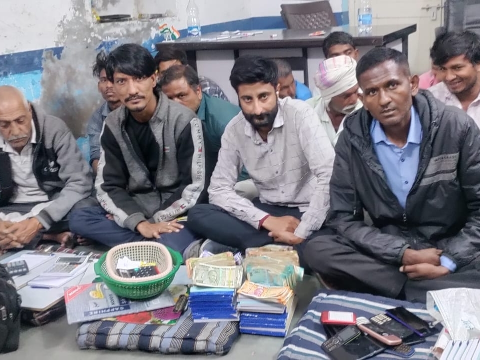 Worli matka gambling house busted from Saibaba temple in Disa, 12 ...