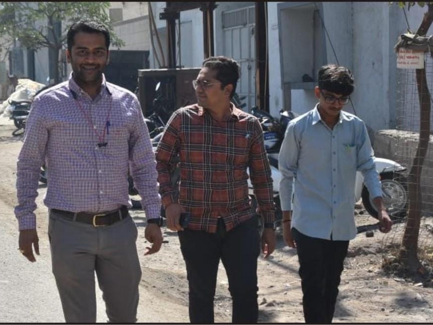 In Jamnagar GIDC Phase 2-3, teams strike, many factories locked out ...