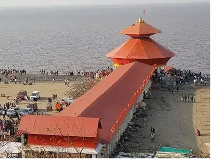 Maharudri organized at Yajnashala at Stambheswara Mahadev temple in ...