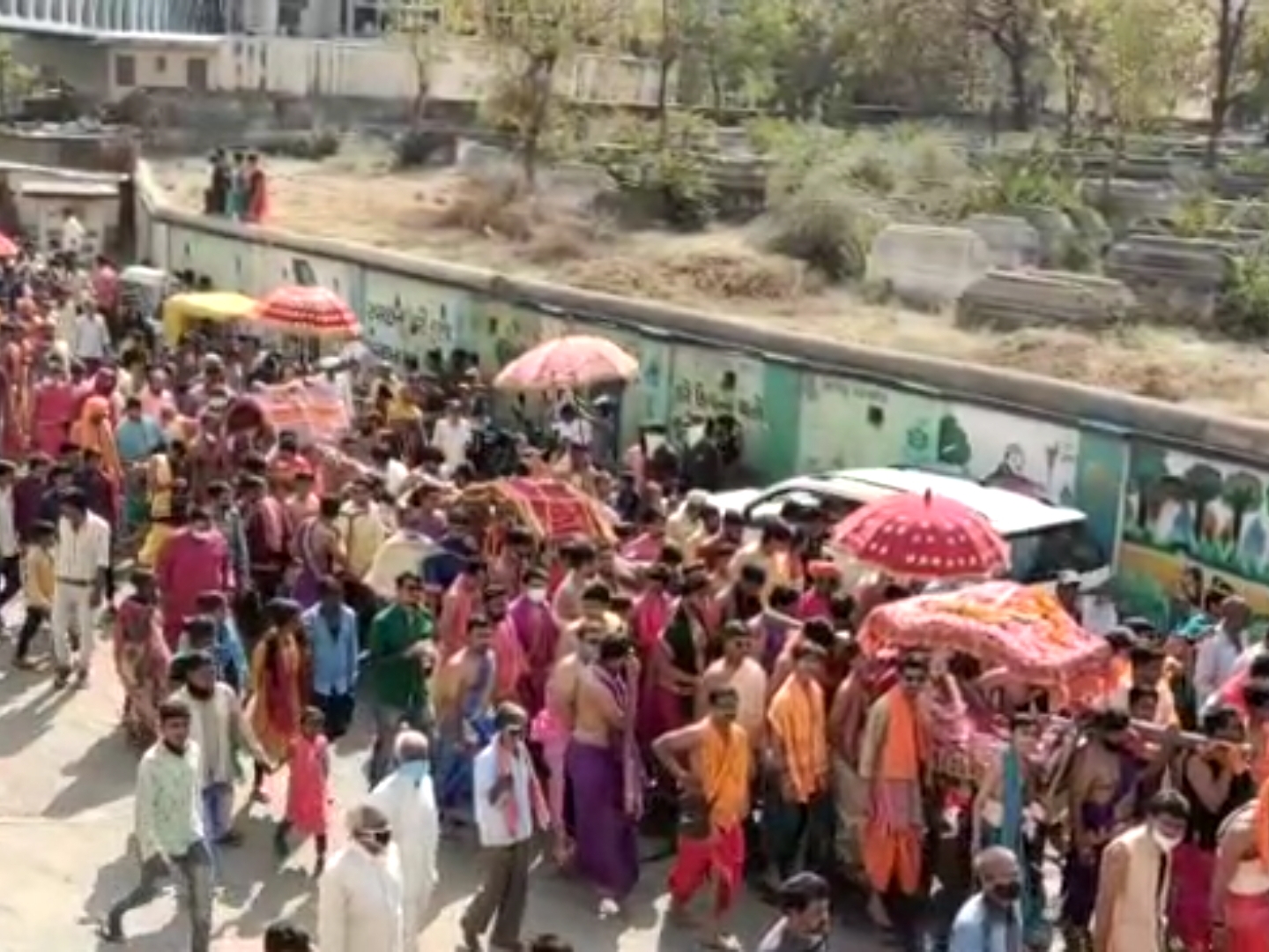 The royal procession of Lord Shiva took place in Siddhapur, devotees ...
