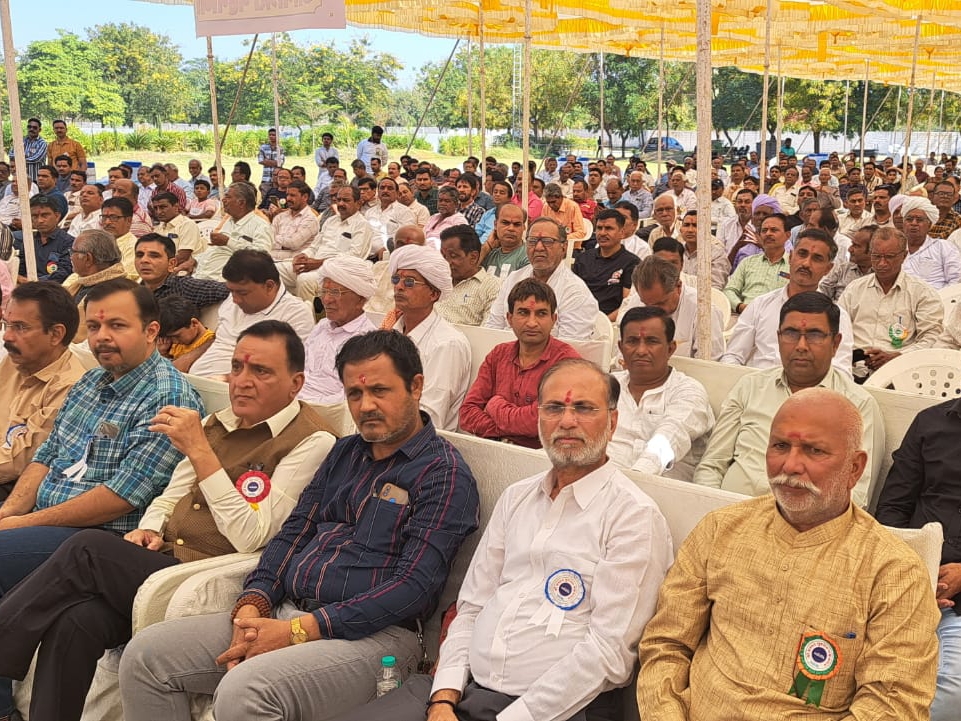 A grand convention of Brahmo Samaj was held in Patan, in the near ...
