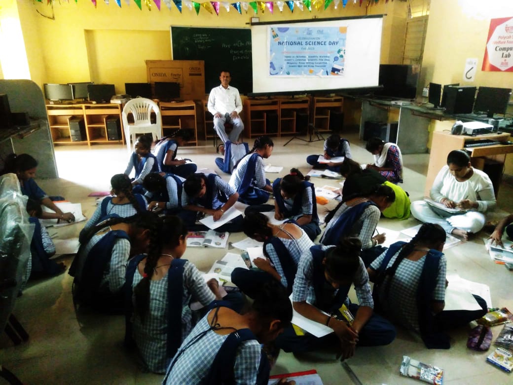Organized by Lok Vigyan Kendra in Panchmahal on February 28, a program ...