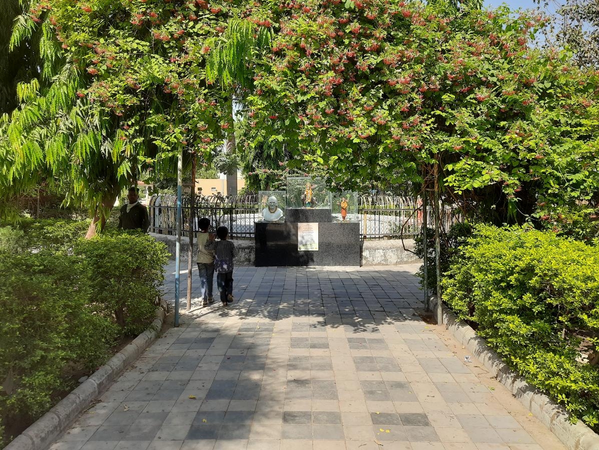 Benches in Hallol's public garden were demolished; The garden was ...