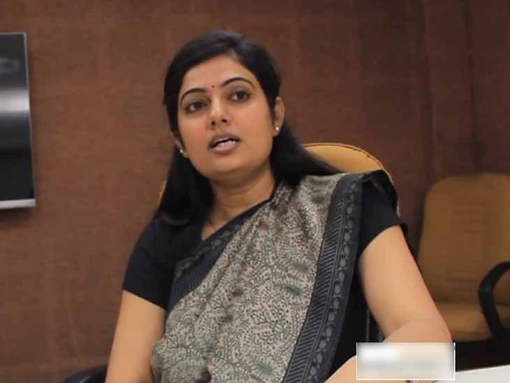 Collector of Kutch, Dilip Rana, was appointed as the Municipal ...