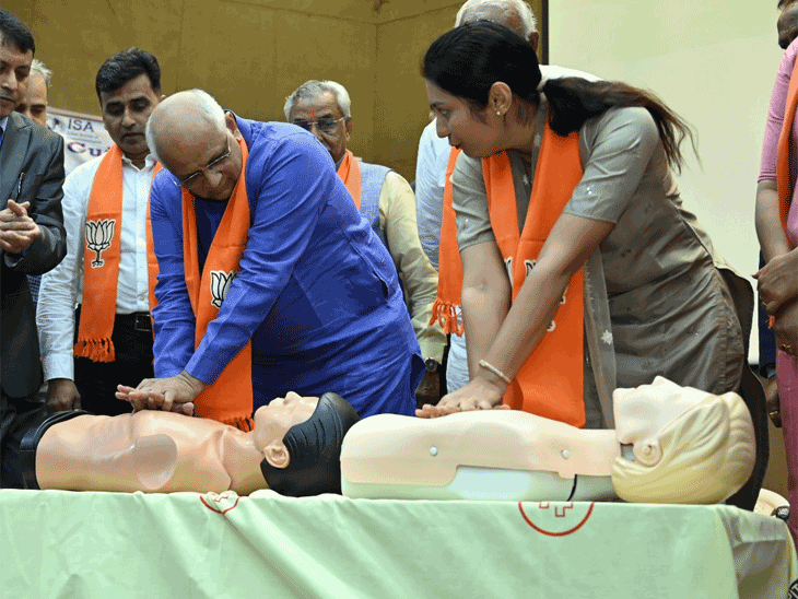 CPR training in 38 medical colleges of Gujarat, training will be given ...