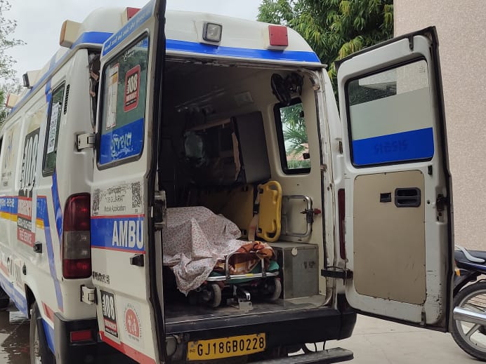 PSI died of heart attack in circuit house after finishing arrangements ...