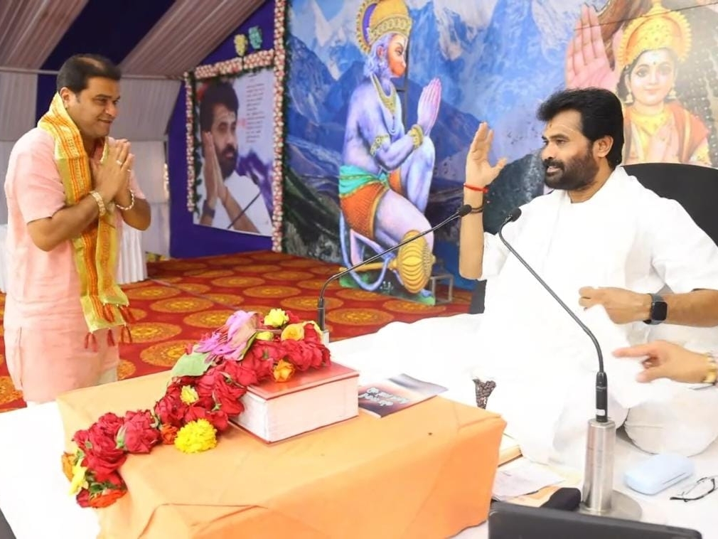 The grand Shiva Katha held at Shree Siddheshwar Farm Ranavadwala was ...