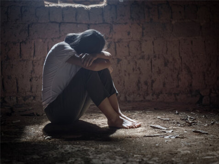 In Surat, husband forced wife to have sexual intercourse by watching ...