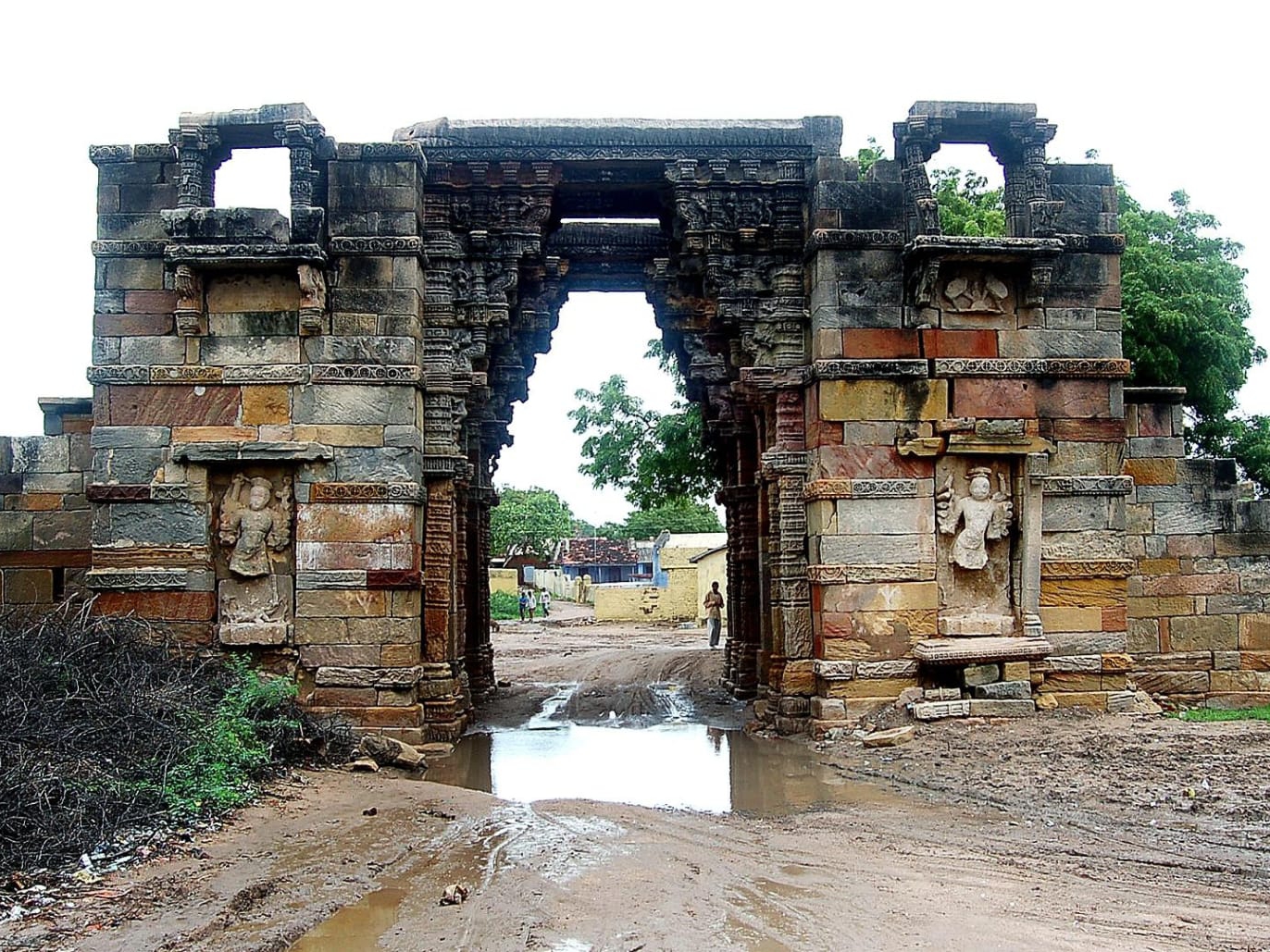 Jhalawad's protected monuments echo the glorious past, Jhinjuwada's ...