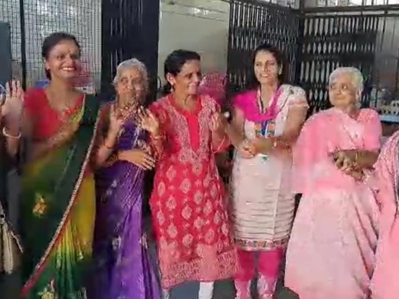 An attempt to bring spring to the autumnal life of the elderly through ...