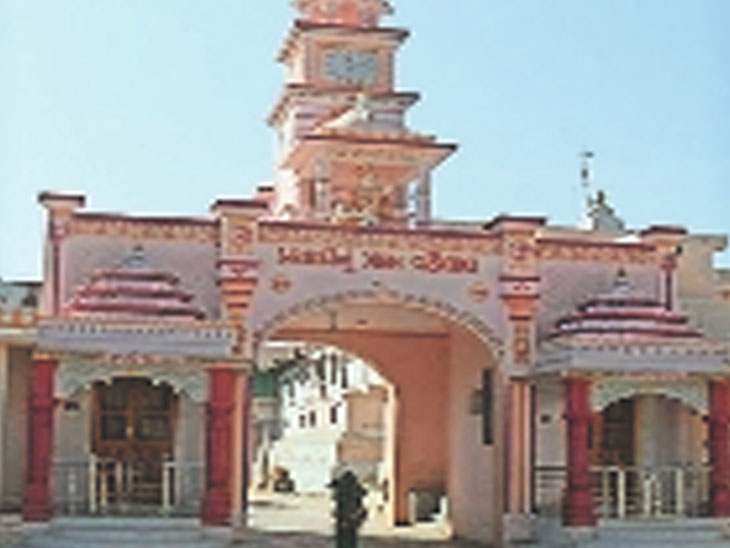 The early village of Daskroi is identified as the village of Prasadi ...