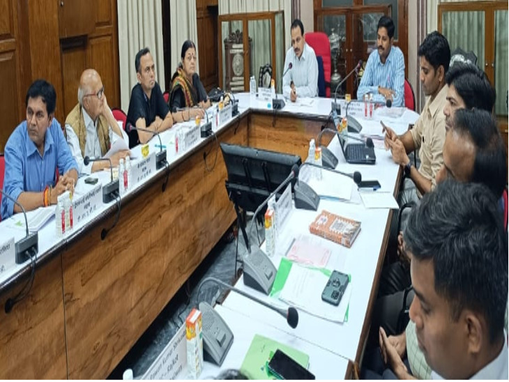 15 railway stations of Rajkot division to be modernized ...