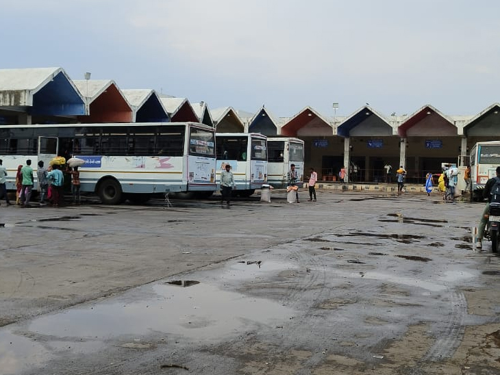 Make Chotaudepur ST depot a model bus depot; Currently 72 schedules ...