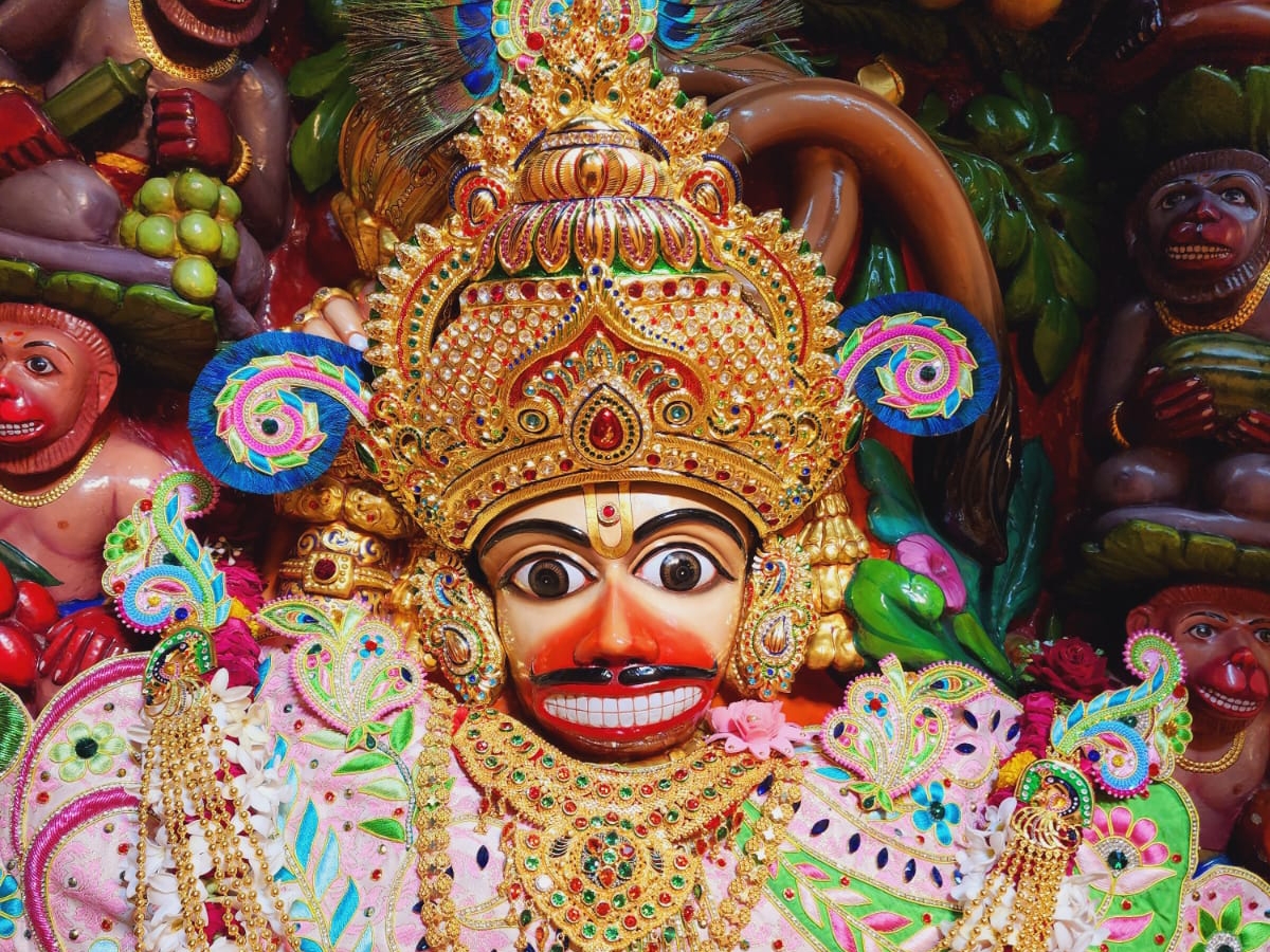 Divine decoration with Galgota-Rose flowers, Annakoot along with ...