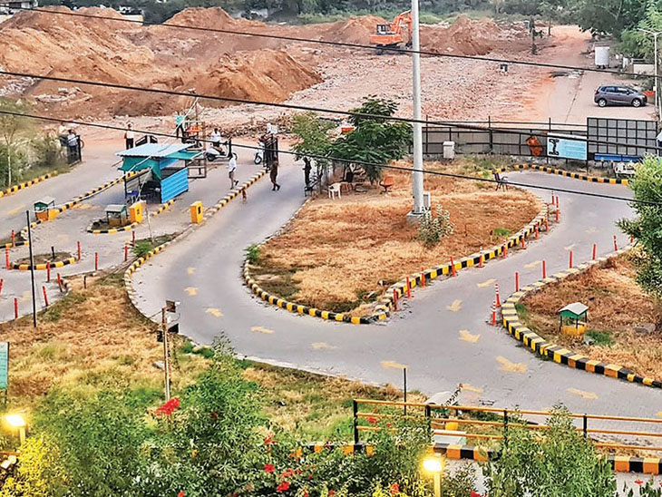 Not a single tender for driving track was filled in RTO | વાહન વ્યવહાર ...