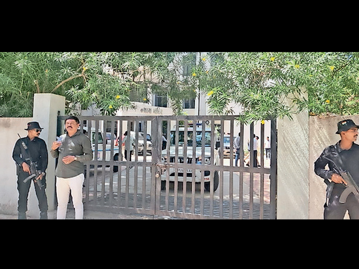 Gangster Lawrence Bishnoi shifted to high security barracks of ...