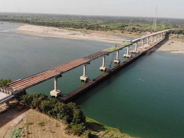 3.5 km longest bridge over Narmada river to reduce Gujarat-Maharashtra ...