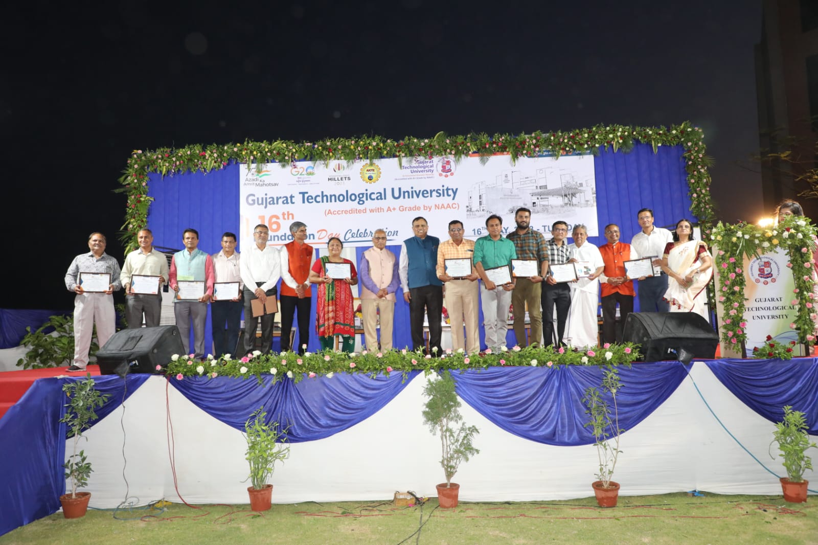 University Chancellor inaugurates Idea Lab and Blockchain Technology ...