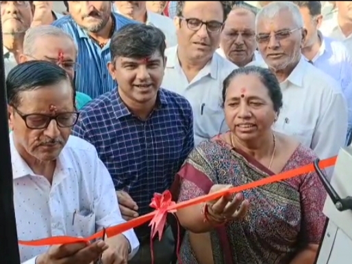 Five new buses launched at Anjar ST bus station, MLA Trikam Changa gave ...