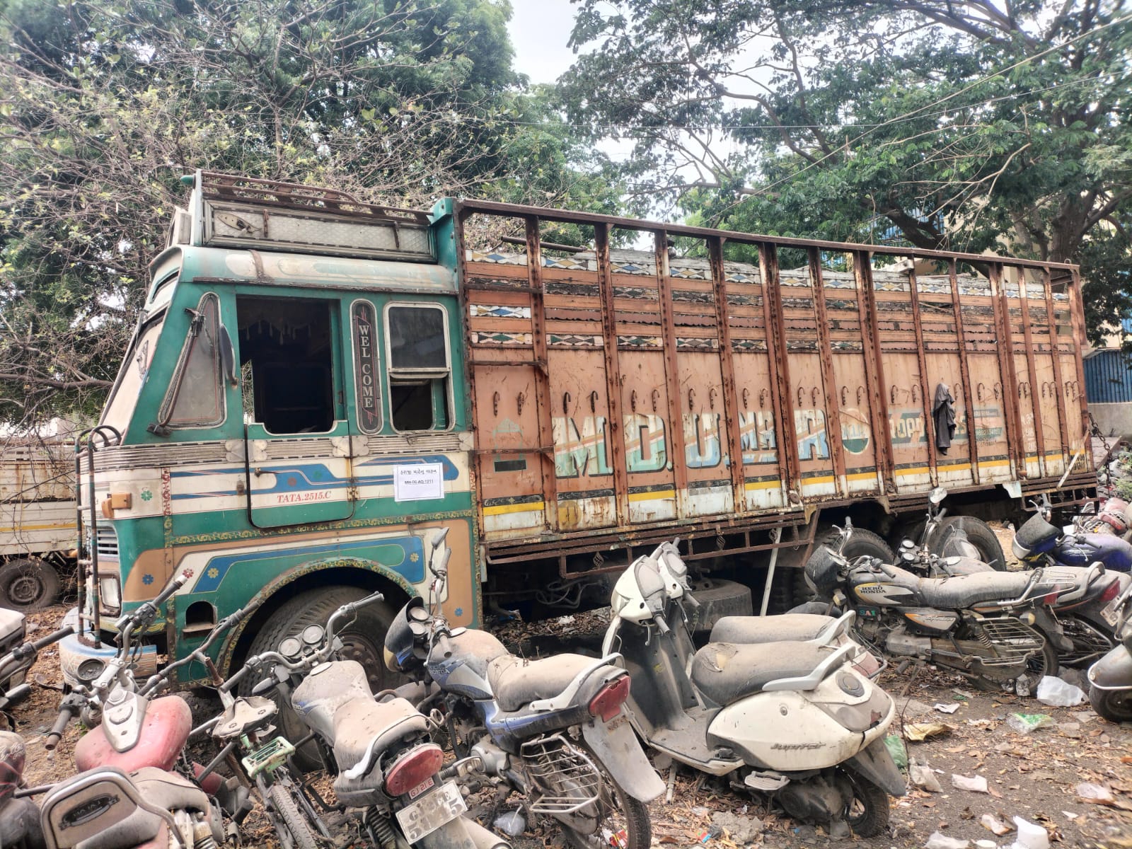 Navsari rural police auctioned vehicles caught in different crimes ...
