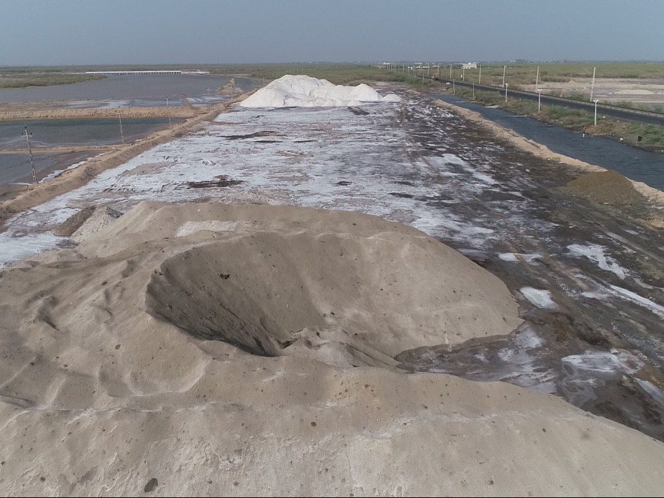 More than 9 lakh tonnes of canned salt washed away following storm in ...